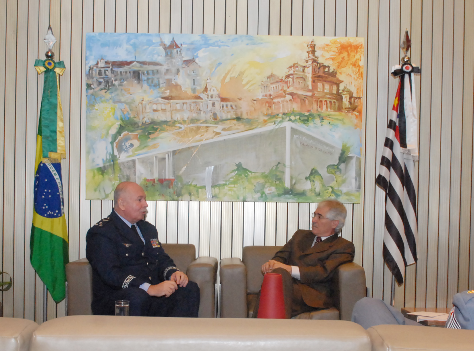 Presidente recebe o comandante do IV Comar