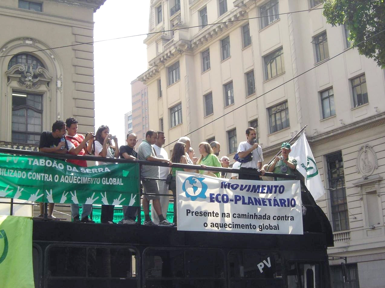 Partido Verde lança campanha contra aquecimento global