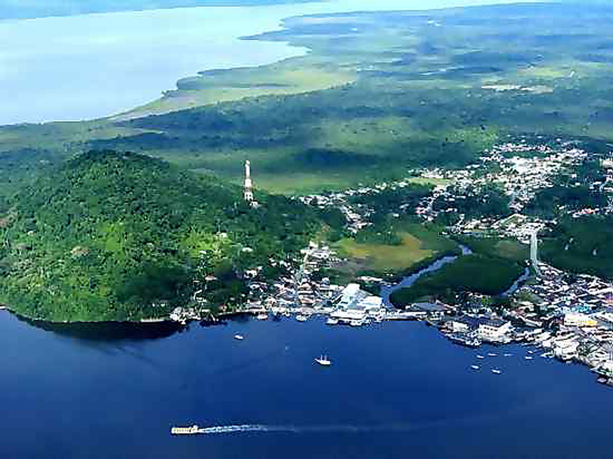 Cananéia mistura beleza natural com construções do século XVI