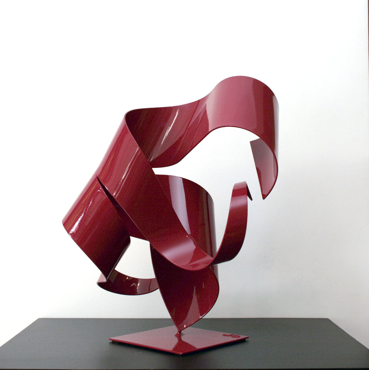 As esculturas de Omar Franco: leveza e vibrações que emanam da própria ...