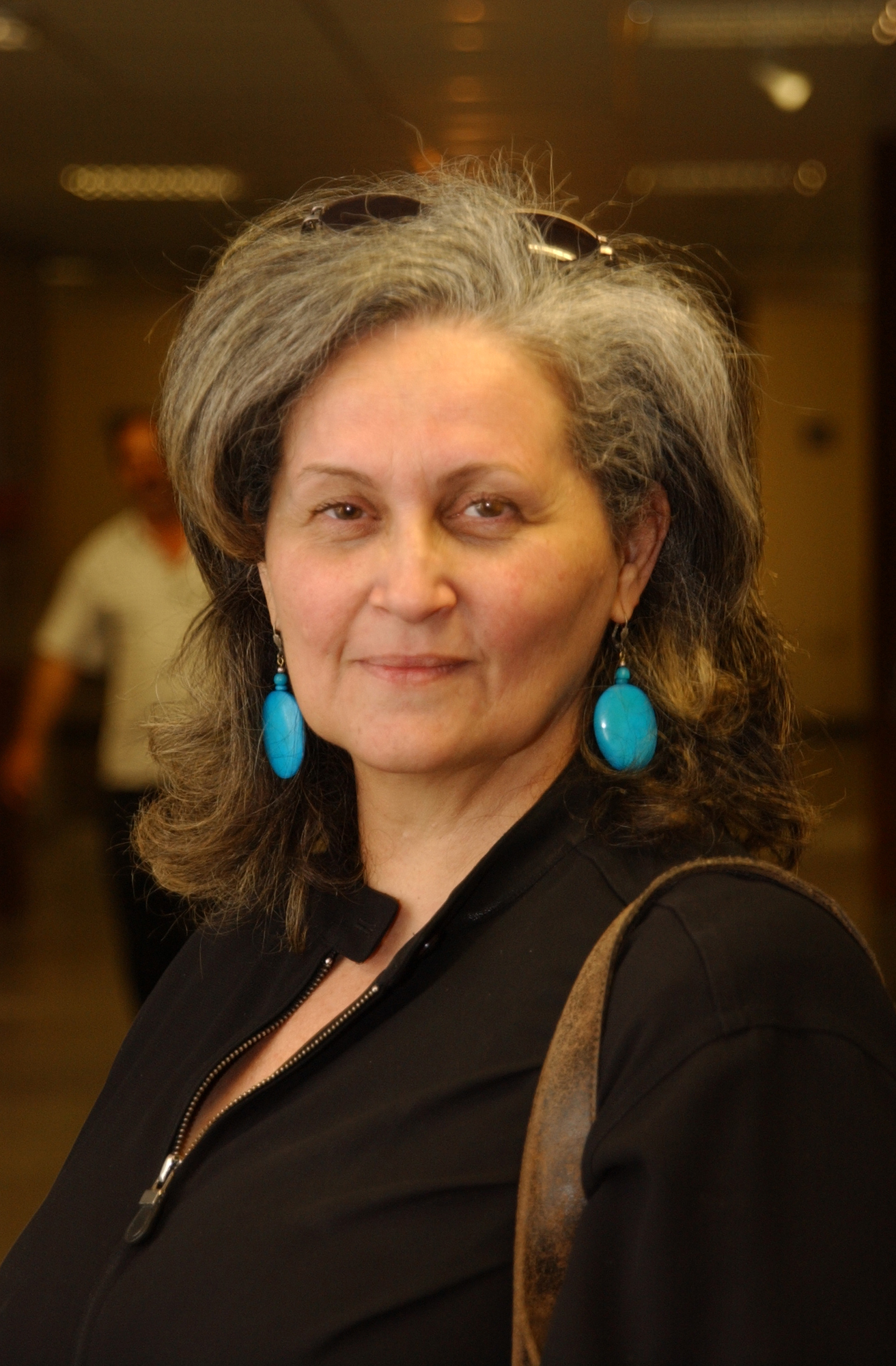 Testemunha de seu tempo, Temis de Paris sente e representa as ...